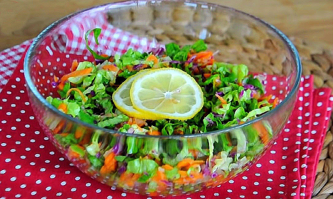Marul Salatası Tarifi – Evdeki Pastane